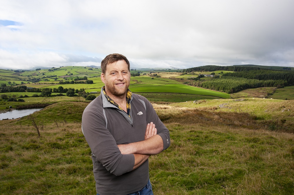 Welsh poultry farmer honoured for grassroots commitment to NFU ...