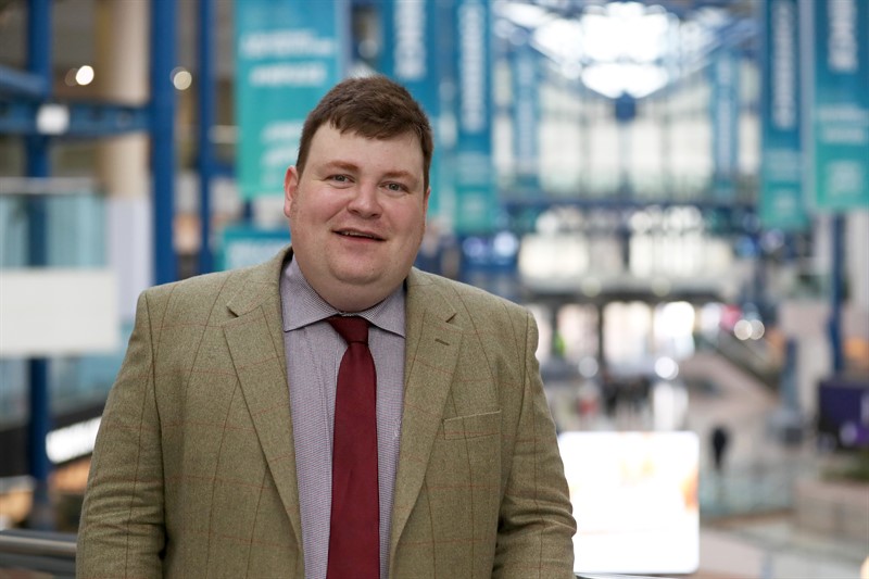 Comment: Catching in the early morning is a rude awakening - Poultry News