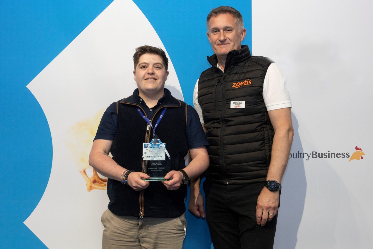 Stephanie Pedrick wins Zoetis-NFU poultry trainee award - Poultry News